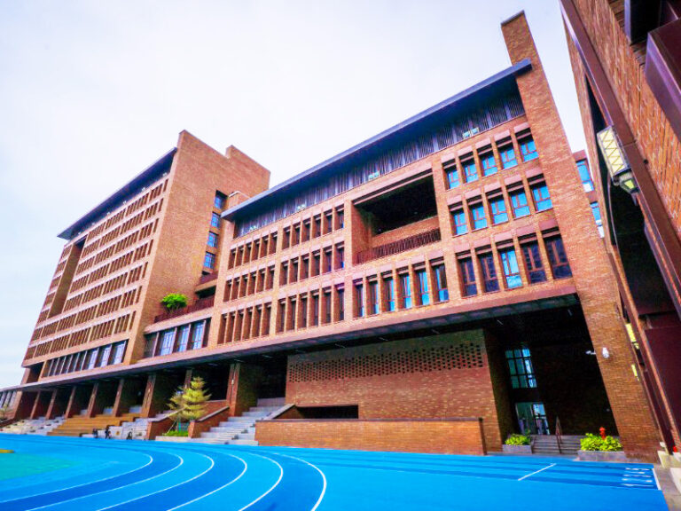 AISL Harrow_Harrow School for Hong KongChildren_DSE/IB Curriculum